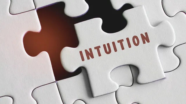 Top 7 Zodiac Signs With Strongest Intuition Power; Are You One Of Them?