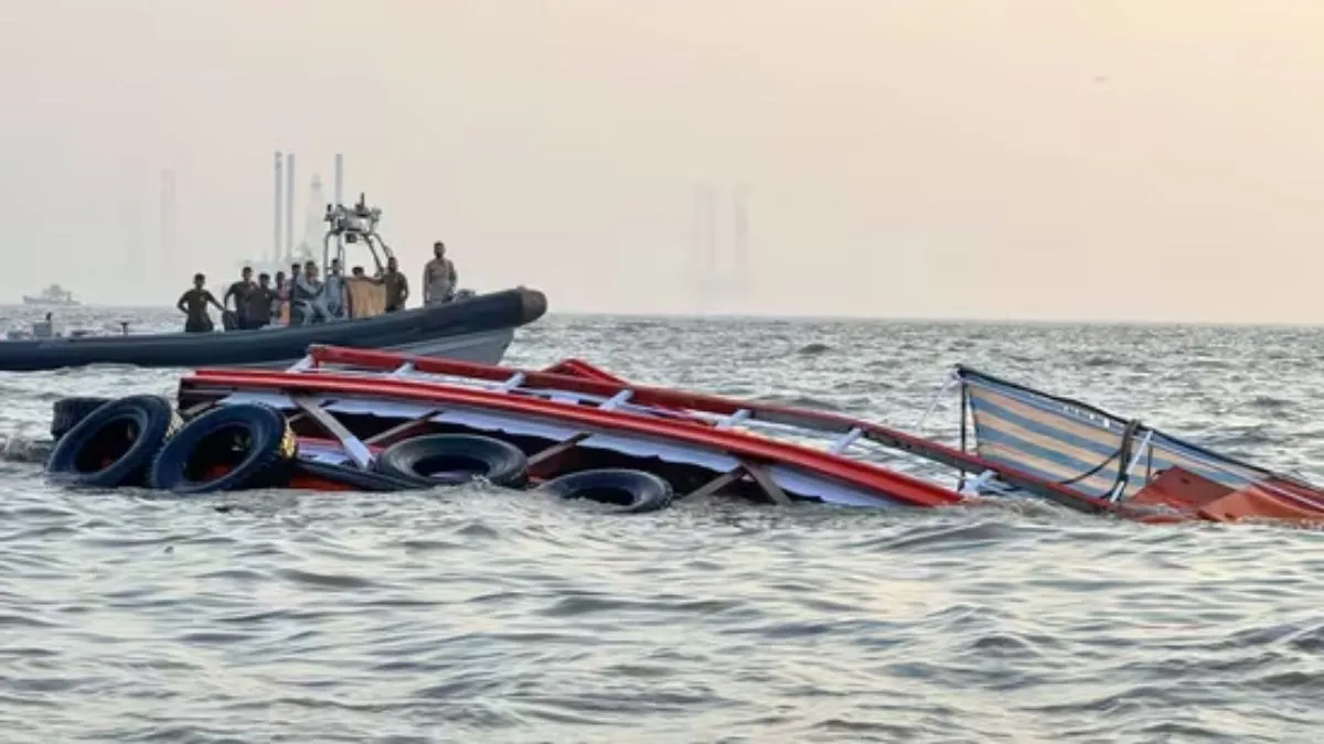 Mumbai Boat Accident: 13 Dead, 101 Rescued As Naval Vessel Collides ...