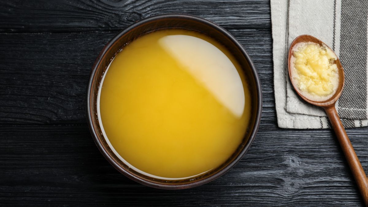 5 Incredible Benefits Of Applying Ghee On Navel Before Bathing