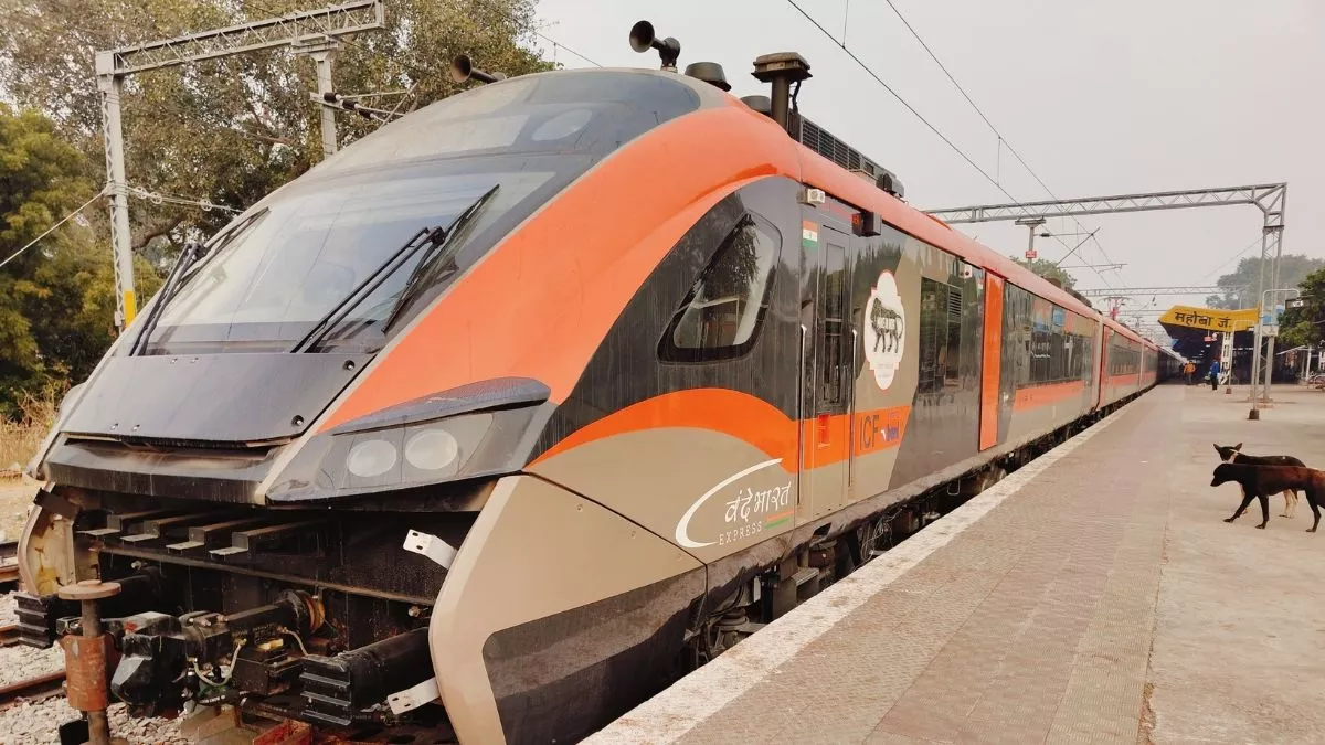 Vande Bharat Sleeper Train Completes Successful Trial Run On Khajuraho ...