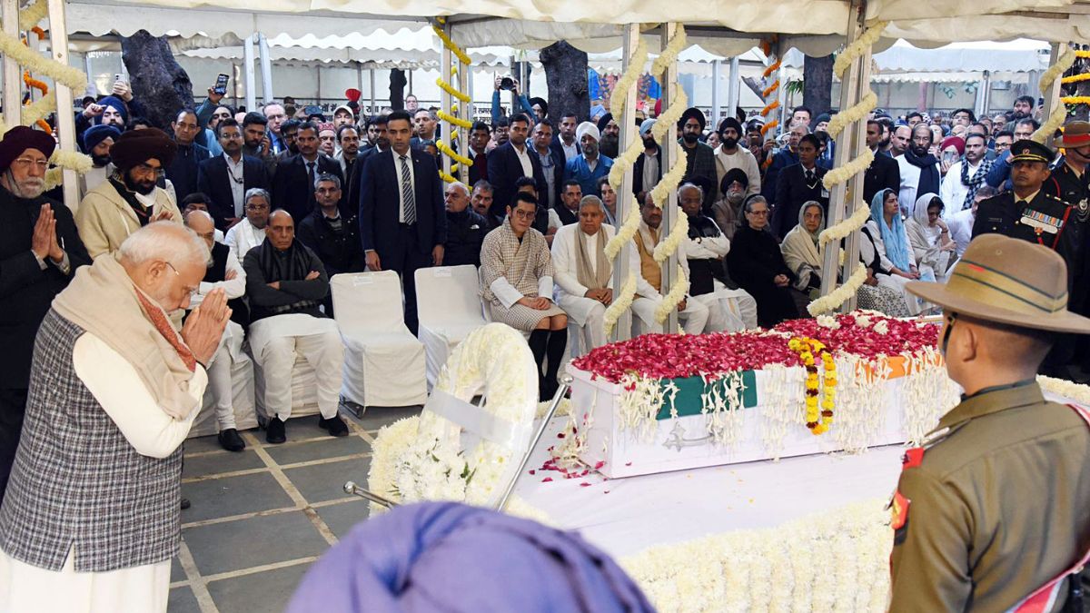 Manmohan Singh Funeral Row: Congress Alleges Disrespect; BJP Rakes Up ...