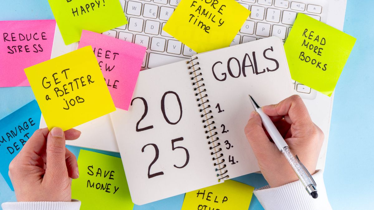 100+ Life-Changing New Year Resolutions To Welcome 2025 With Purpose