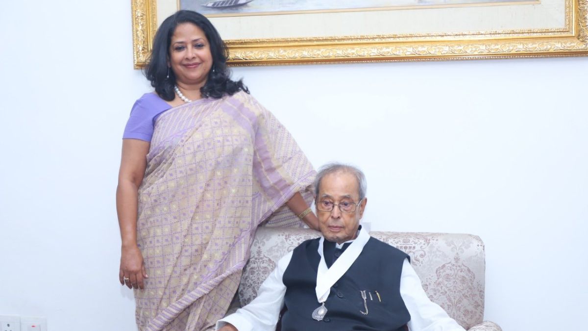 Pranab Mukherjee's Daughter Accuses Congress Supporter Of Hurling ... Pranab Mukherjee's Daughter Accuses Congress Supporter Of Hurling ...