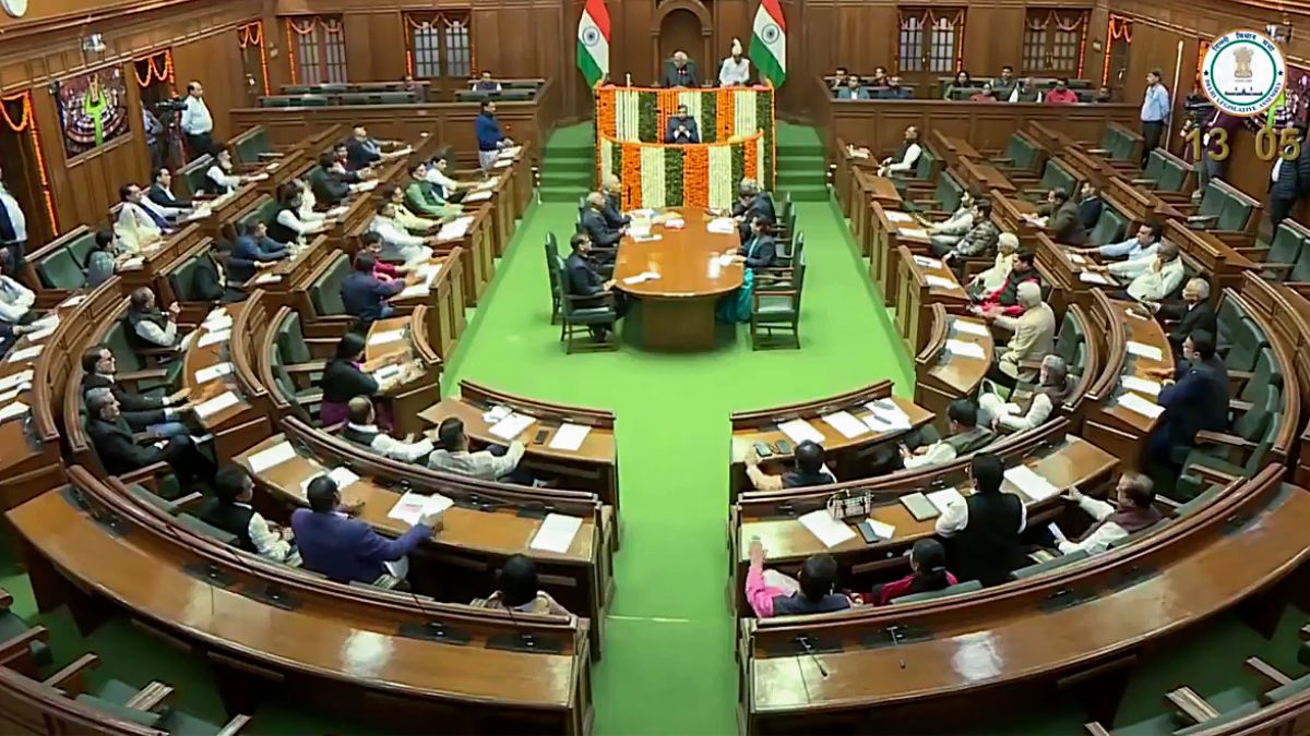 Gujarat Assembly Session: 10 Congress MLAs Suspended For Creating Chaos ...