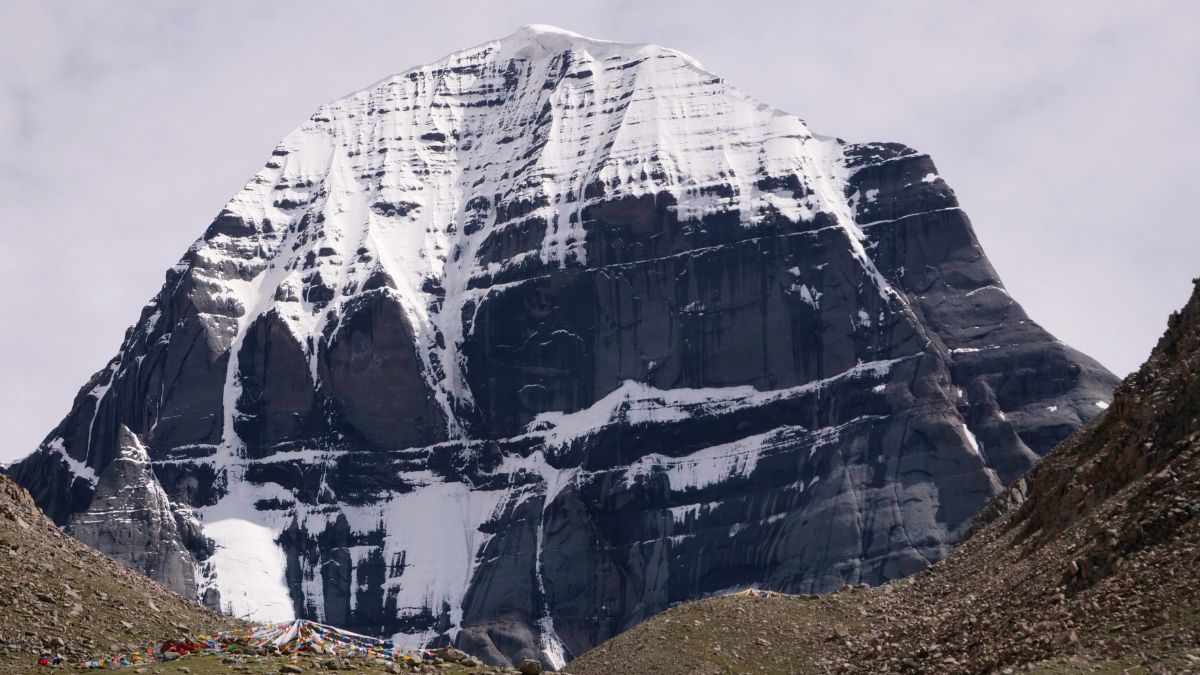 6 Mysterious Secrets Of Kailash Parvat, The Eternal Abode Of Lord Shiva