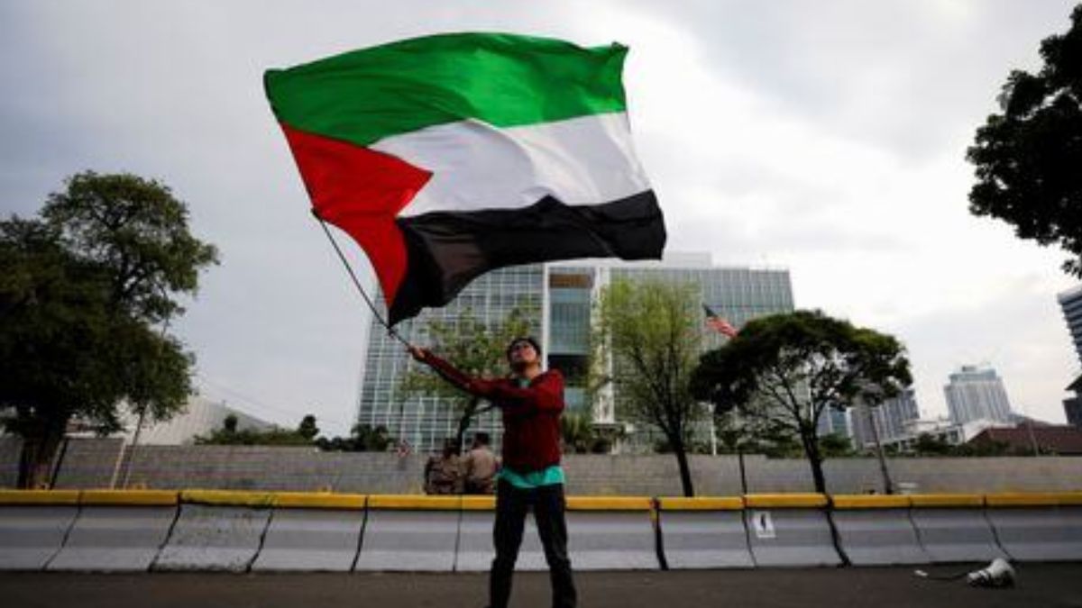 Mohammad Mustafa: The Man Who Could Be Next Prime Minister Of Palestine ...