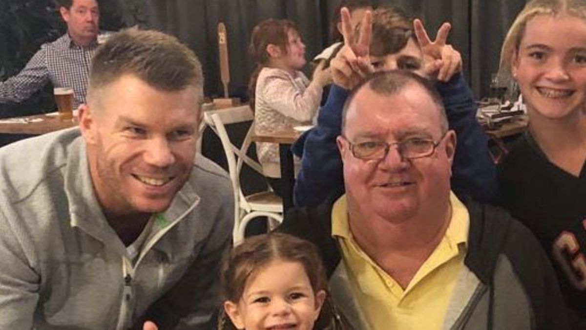 David Warner's Father Slams 'Scumbag' Culprit Behind ‘Baggy Green ...