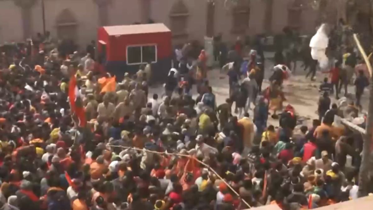 Ram Temple In Ayodhya Opens Doors To Public Today, Devotees Gather In ...