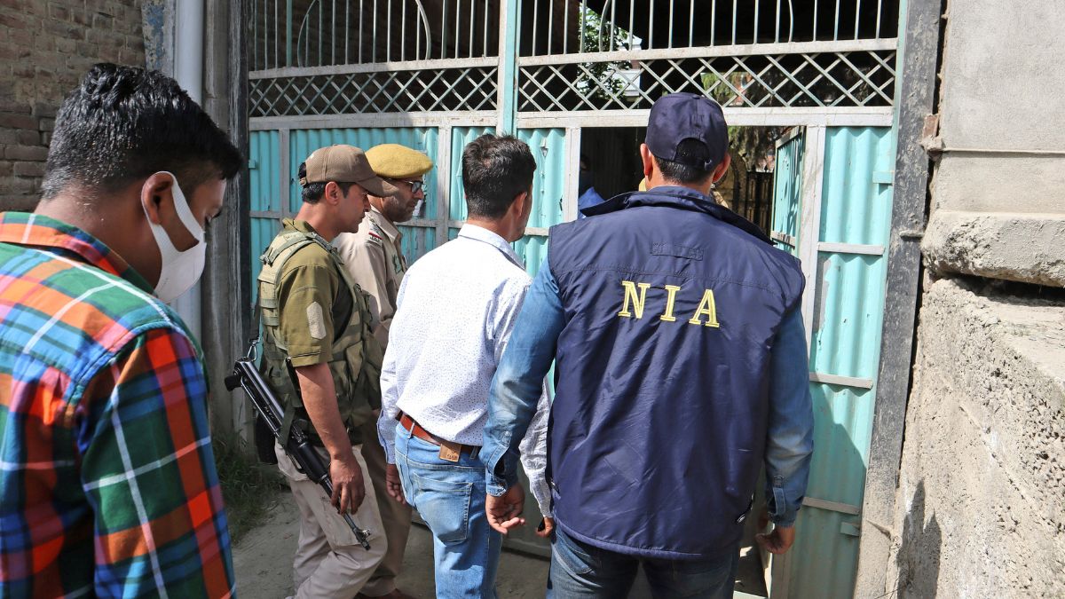 J-K: NIA Arrests Minor Boy For Harbouring Terrorists Involved In Last ...