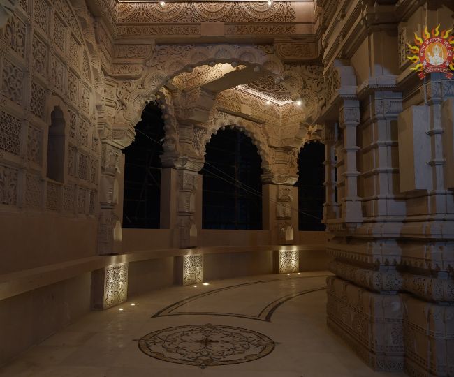 Ayodhya Ram Mandir Trust Shares Pics Of Temple Premises In Night Light ...