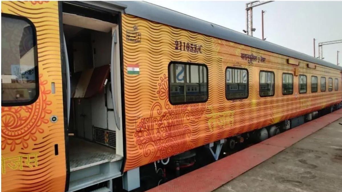 Bihar: Rajdhani Train’s Engine Catcher Breaks After Hitting Boulder On ...