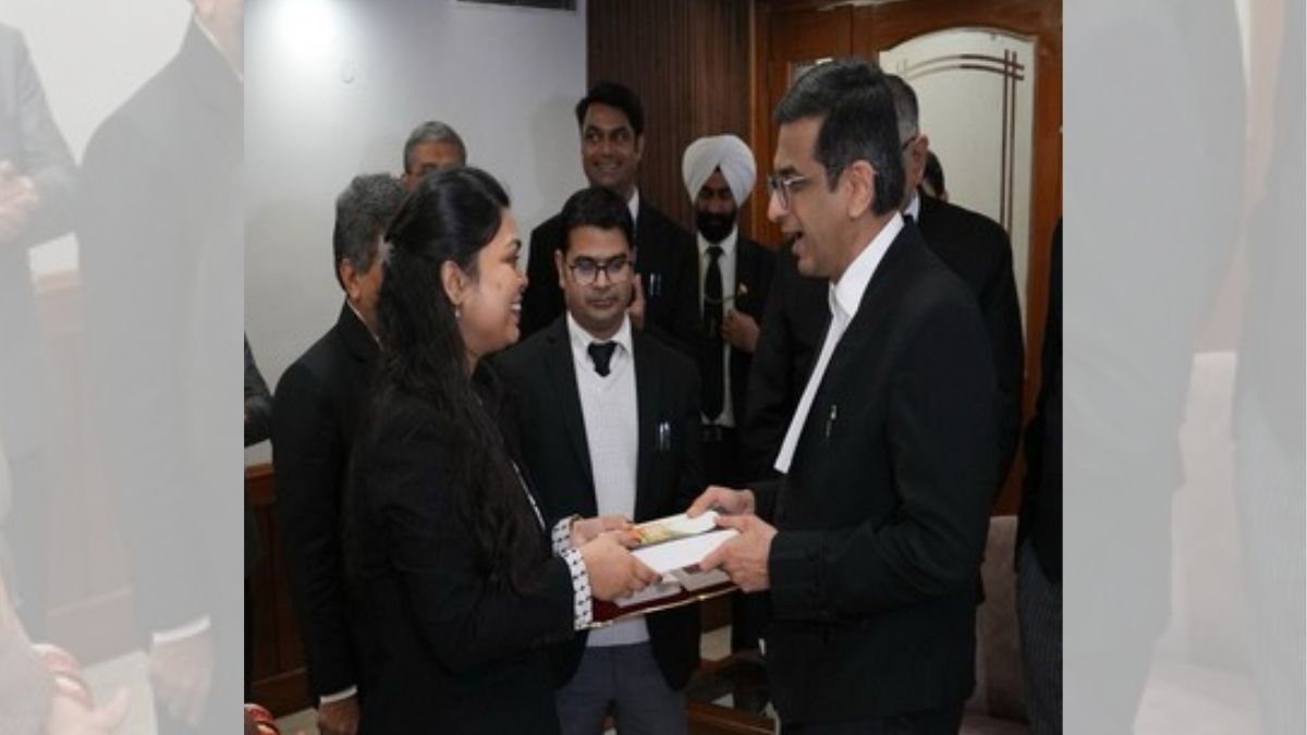 'Matter Of Pride,' Says CJI As Supreme Court Honours Cook's Daughter ...