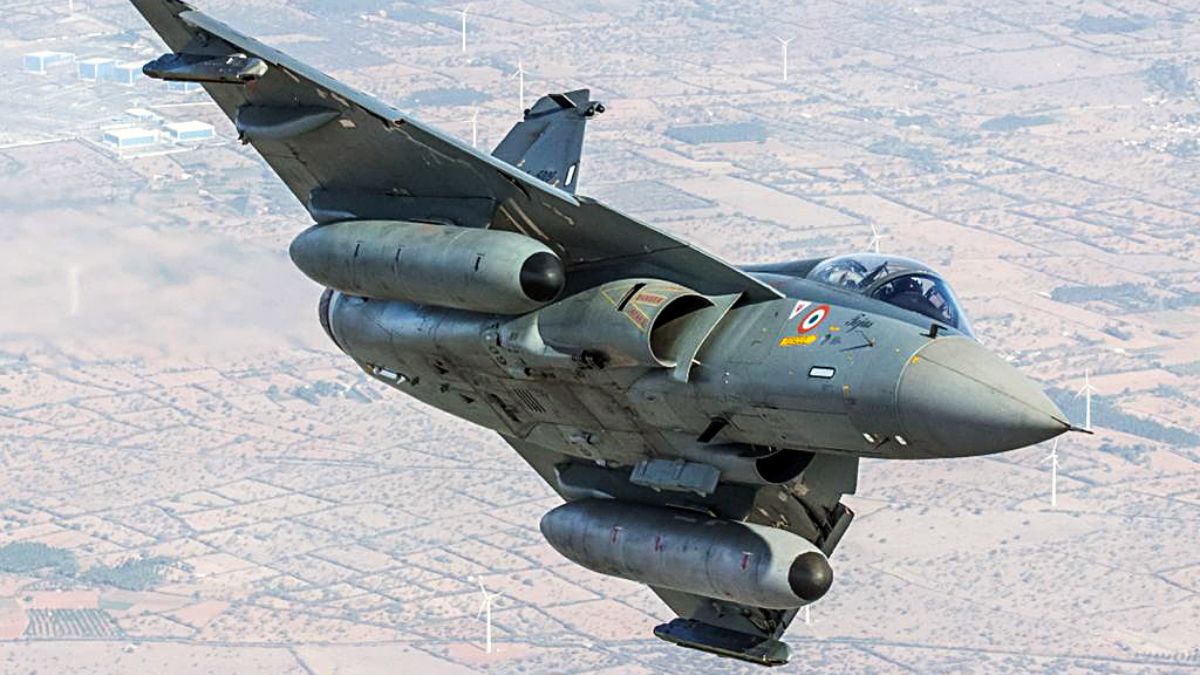 In A First, IAF’s Tejas Crashes During Training Exercise In Jaisalmer; Pilot Ejects Safely