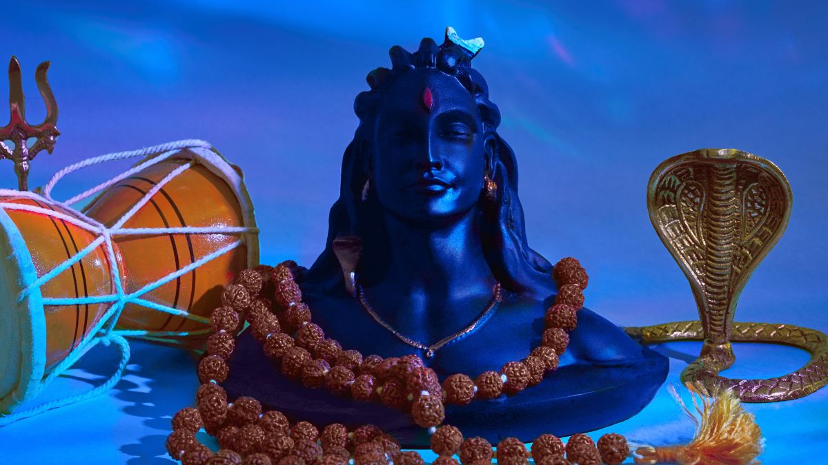 Mahashivratri 2024: 7 Powerful Lord Shiva Mantras To Chant On Shivratri ...