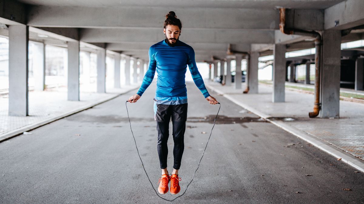 Doctor Recommended Winter Workouts To Keep Your Heart Healthy In Cold ...