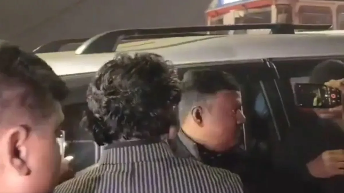 Bengal: Scuffle Breaks Out Between BJP's Abhijit Ganguly And TMC's Babul Supriyo Over Car Speed ...