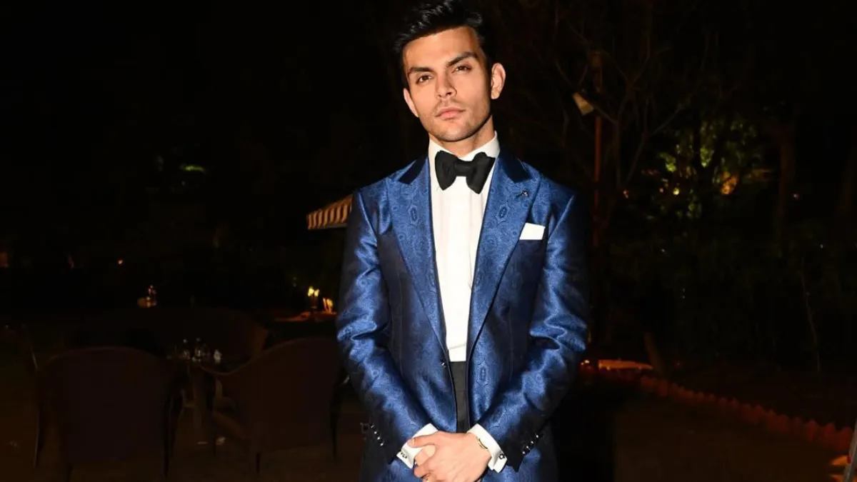 Sky Force: Who Is Actor Veer Pahariya Debuting In Akshay Kumar's Movie ...