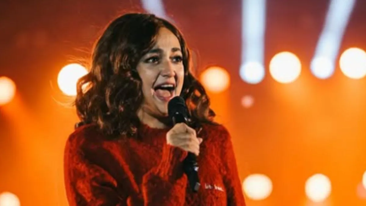 Monali Thakur Reveals Shocking Details About Her Varanasi Concert Experience: 'Life-Threatening ...