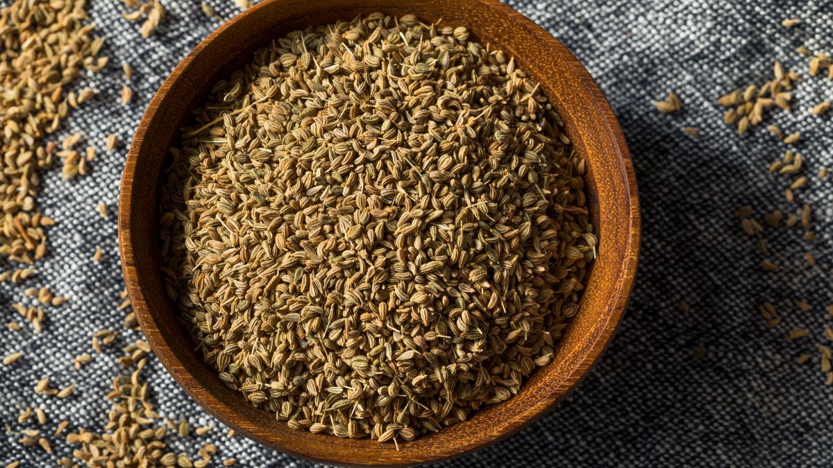 5 Health Benefits Of Eating Ajwain After Your Meals