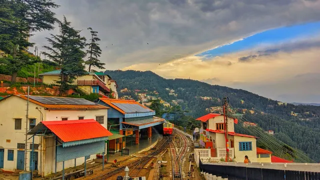 List Of Top 10 Famous Tourist Spots in Himachal Pradesh: Shimla, Manali ...