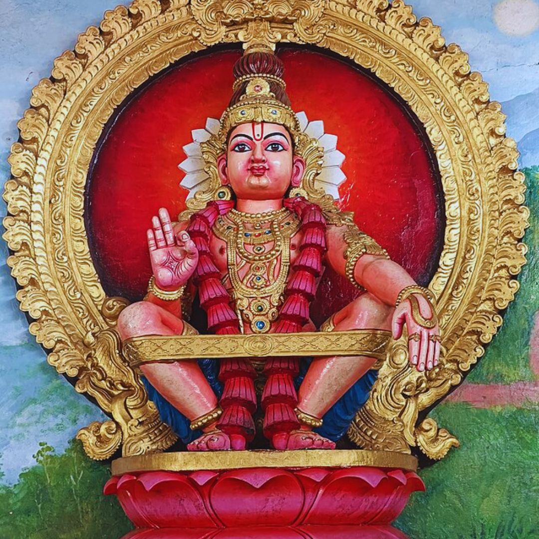 Sabrimala Makaravilakku 2025: Date, Significance And Rituals Of This ...