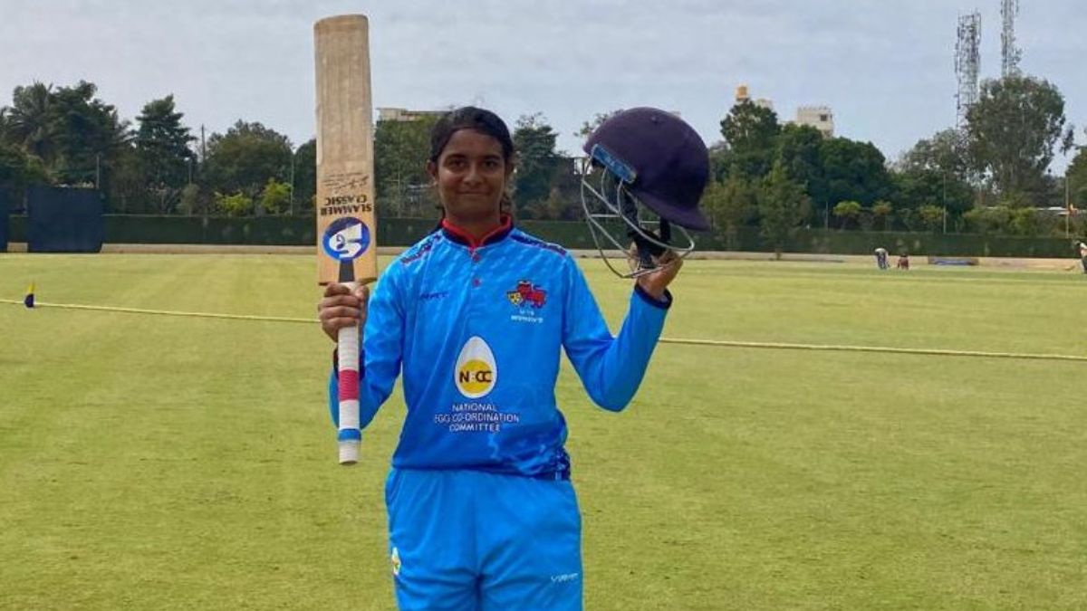 14-Year-Old Ira Jadhav Slams 346, Sets Record For Highest U19 Score By ...