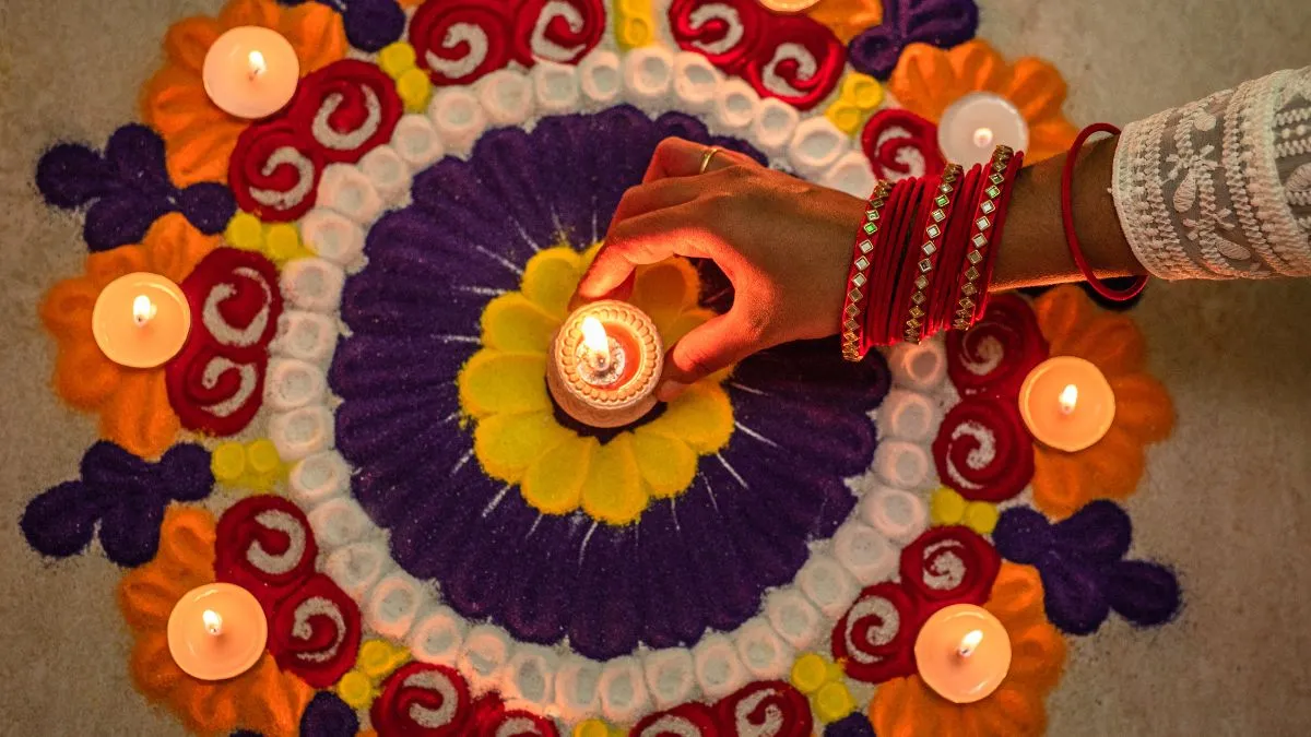 Happy Pongal 2025: Beautiful Rangoli Designs To Decorate Your Home On ...