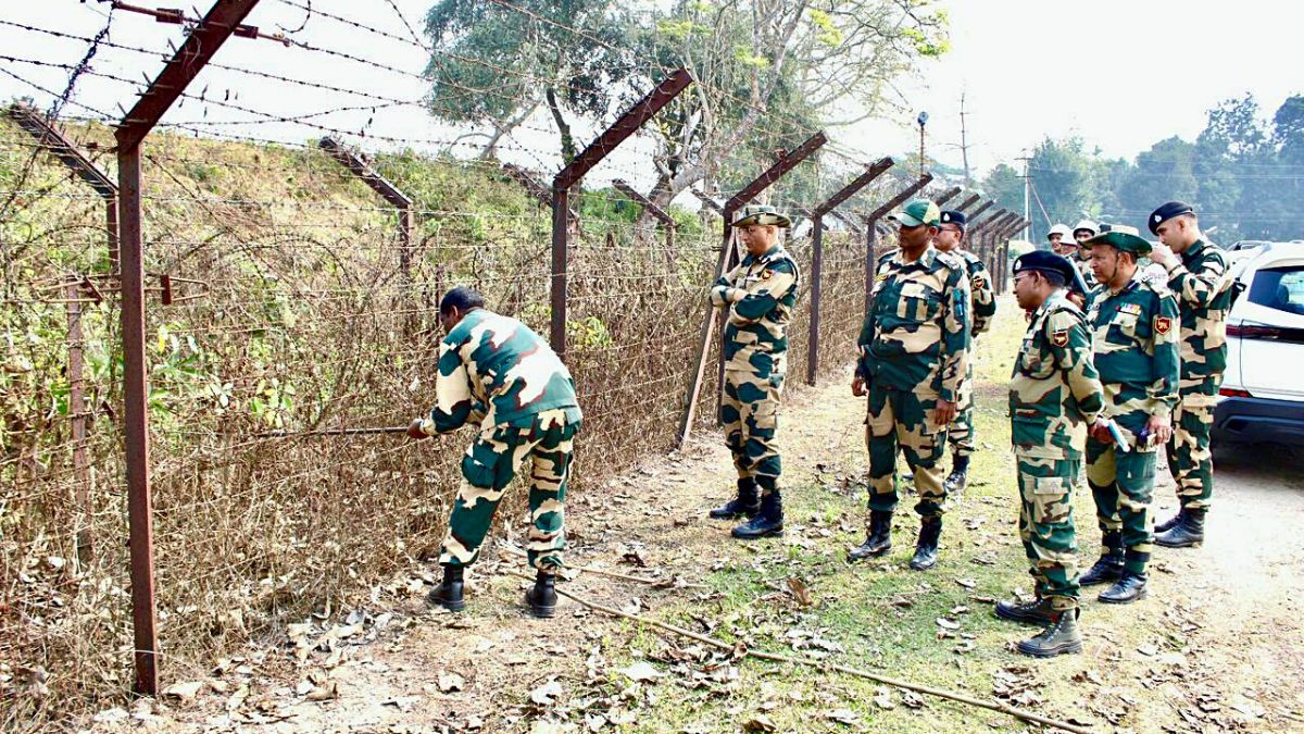 India-Bangladesh Border Fencing Dispute: Why Dhaka Opposes BSF Construction, Reasons Behind ...