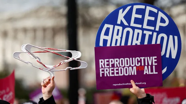 US Govt’s Reproductive Rights Website Goes Offline Hours After Trump ...
