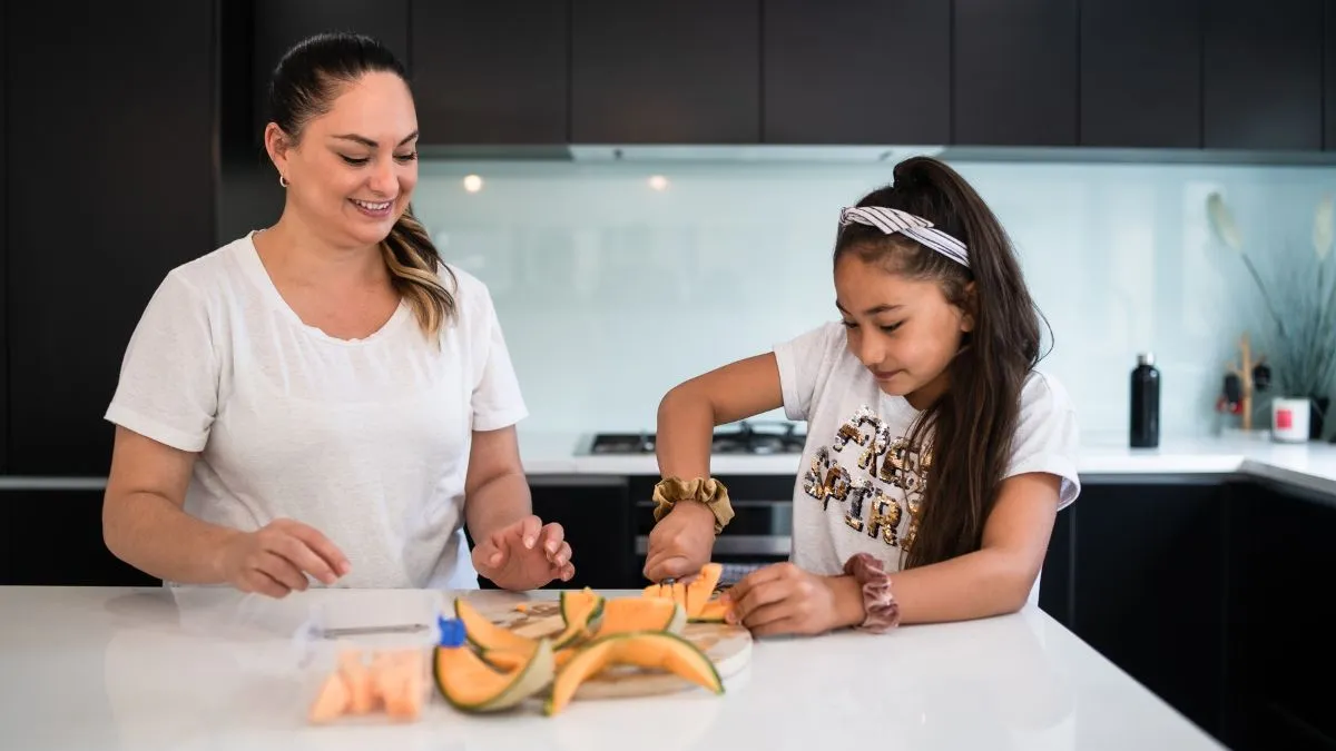 5 Best Ways To Build Healthy Eating Habits In Kids