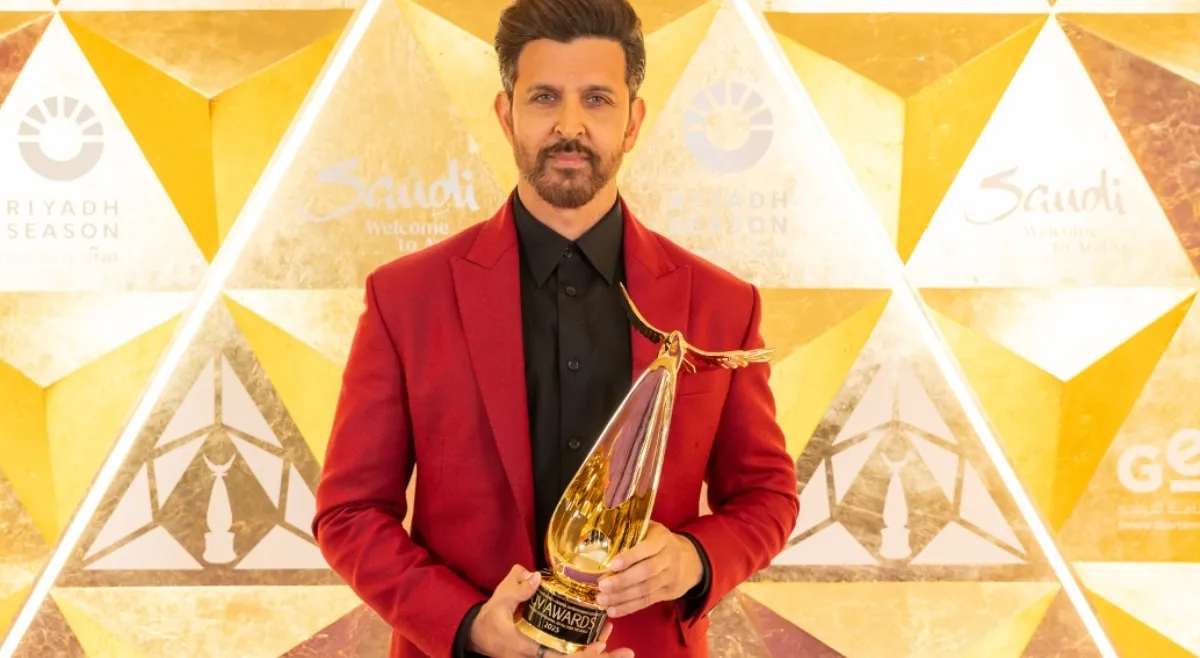 Hrithik Roshan Gets Honoured At Joy Awards 2025, Features In New Video ...