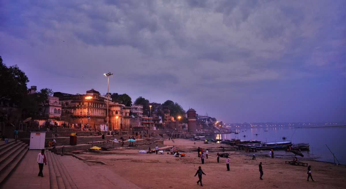 List Of Top 10 Famous Tourist Spots In Varanasi: Sarnath, Ganges River ...