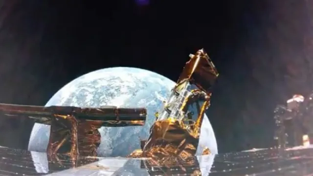 Blue Ghost Captures Stunning Video Of Earth From Space During Historic ...