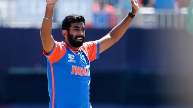 Jasprit Bumrah Injury update in icc champions trophy 2025 ravi shastri says team india chances ...