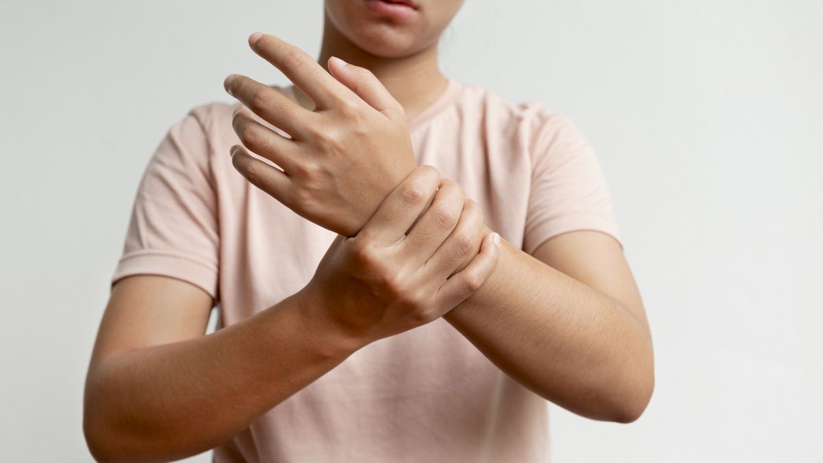 Guillain-Barre Syndrome Outbreak: Expert Explains Myths And Facts About ...