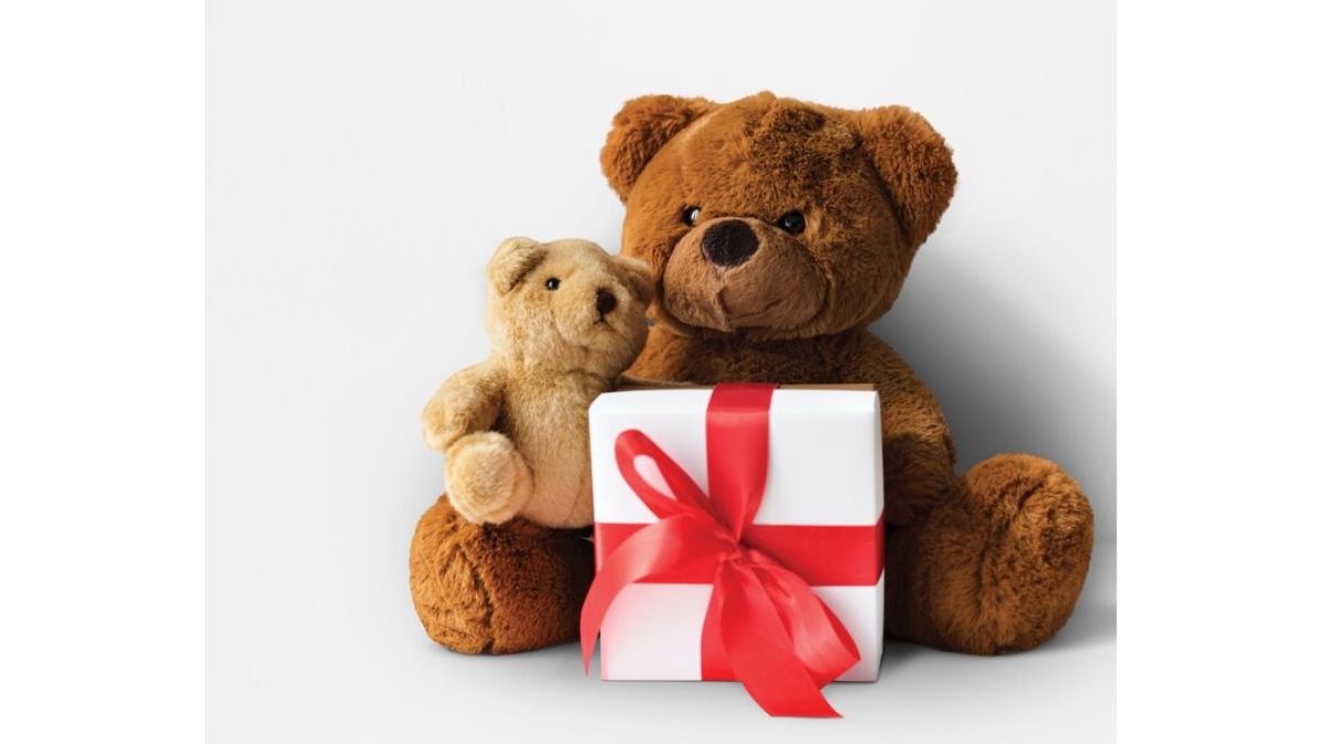 20 Cute Messages To Send To Your Valentine On Teddy Day