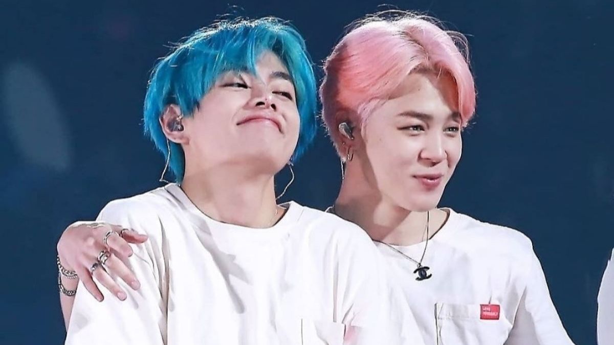 WATCH | When BTS Jimin Hit Bestie V Aka Kim Taehyung For Openly ...