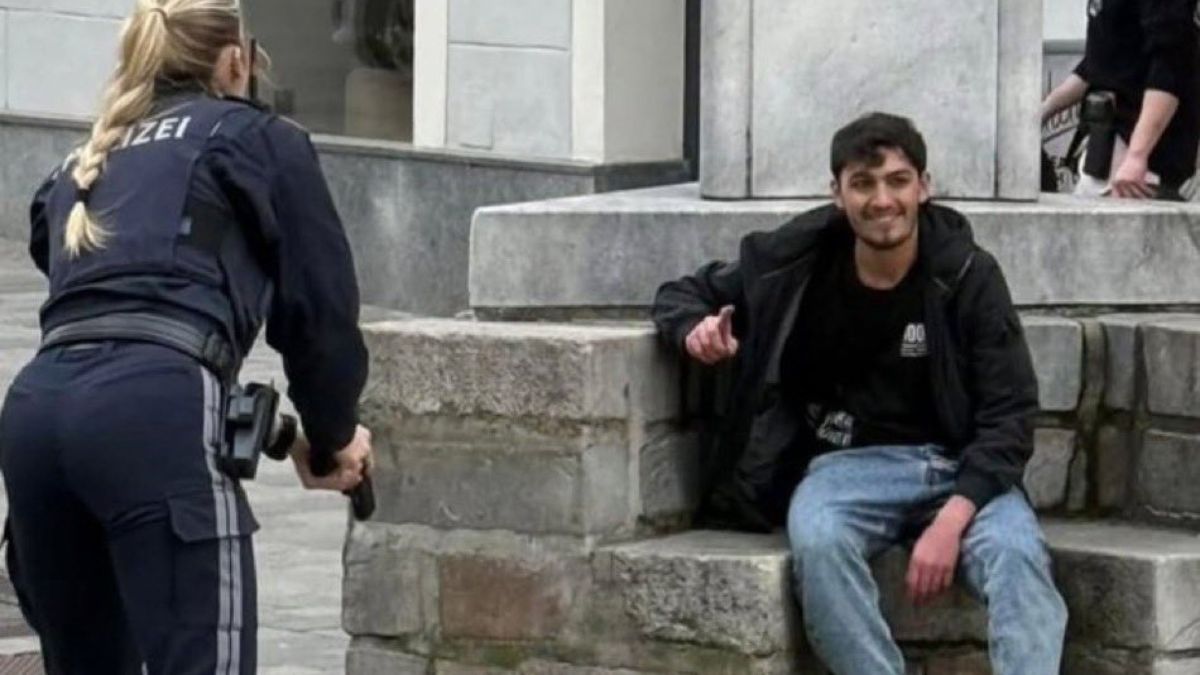 Austria Knife Attack: 14-Year-Old Boy Killed, Five Injured As Syrian ...