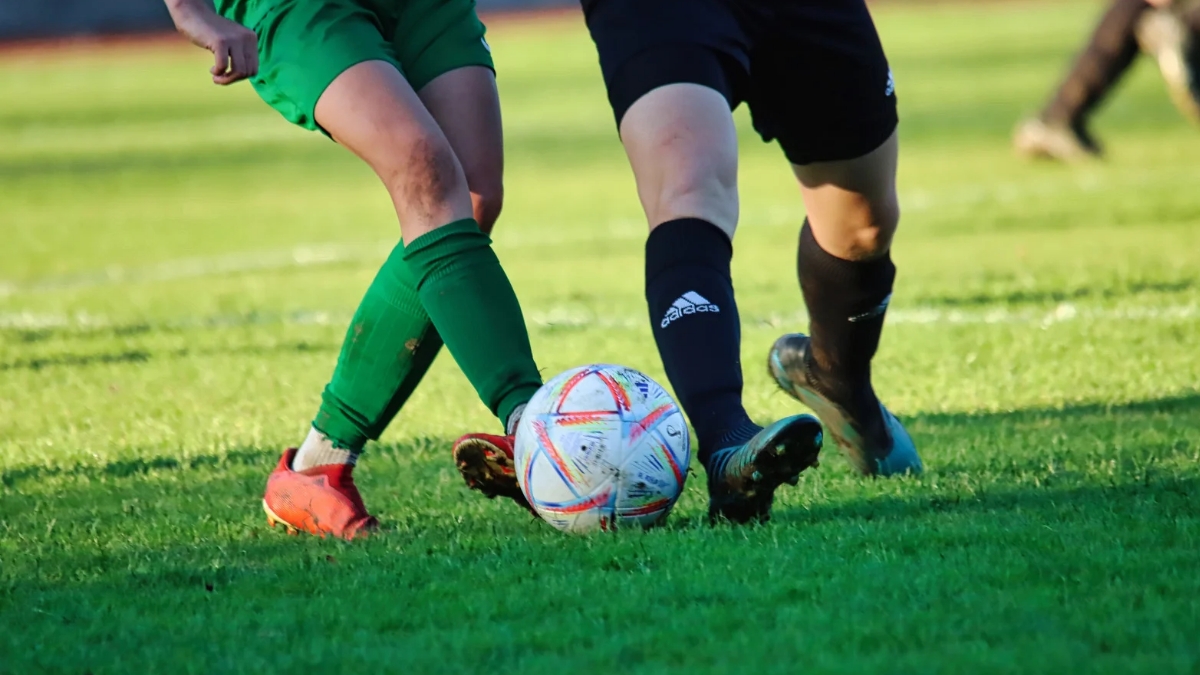 Top 10 Most Popular Sports in the World: Football, Cricket, Tennis ...