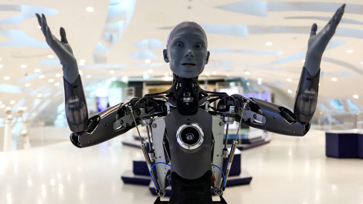Are Meta And Apple Ready To Unveil Their AI Humanoid Robots? What We ...
