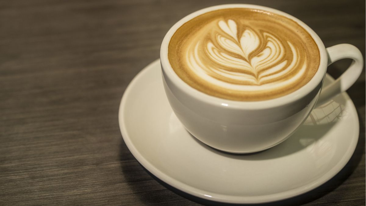 Cold Coffee vs Hot Coffee: Which Is A More Healthy Drink To Consume ...