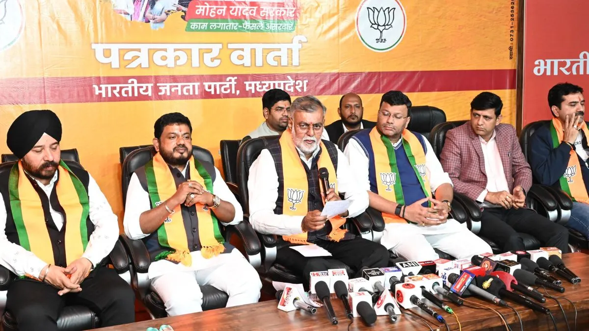 'Army Of Beggars': Former Union Minister's Remarks Over Public ...