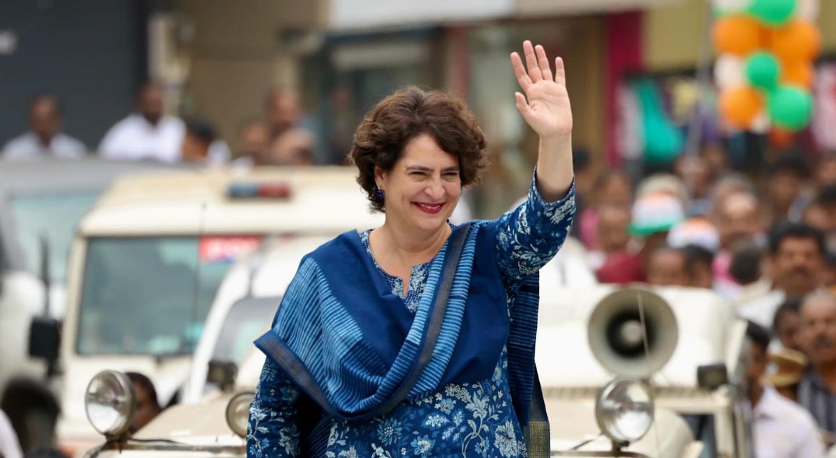 Top 10 Most Qualified Indian Politicians: Shashi Tharoor, Manmohan ...
