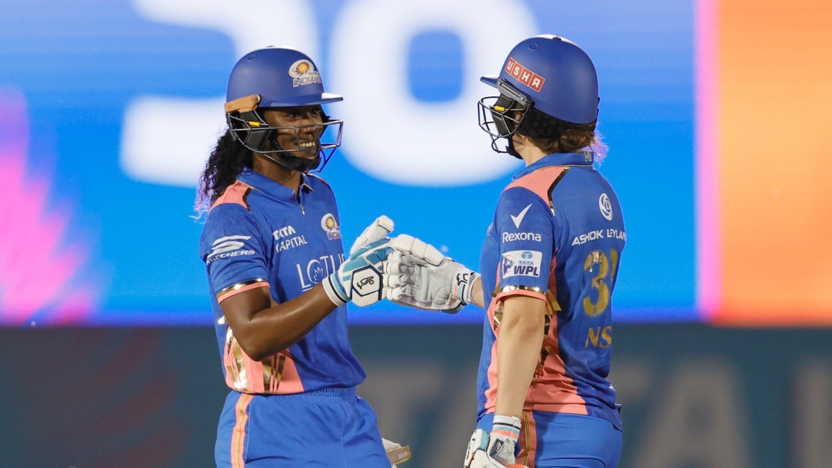 MI vs GG WPL LIVE Cricket Score Today Match: Mumbai Indians Women Win ...