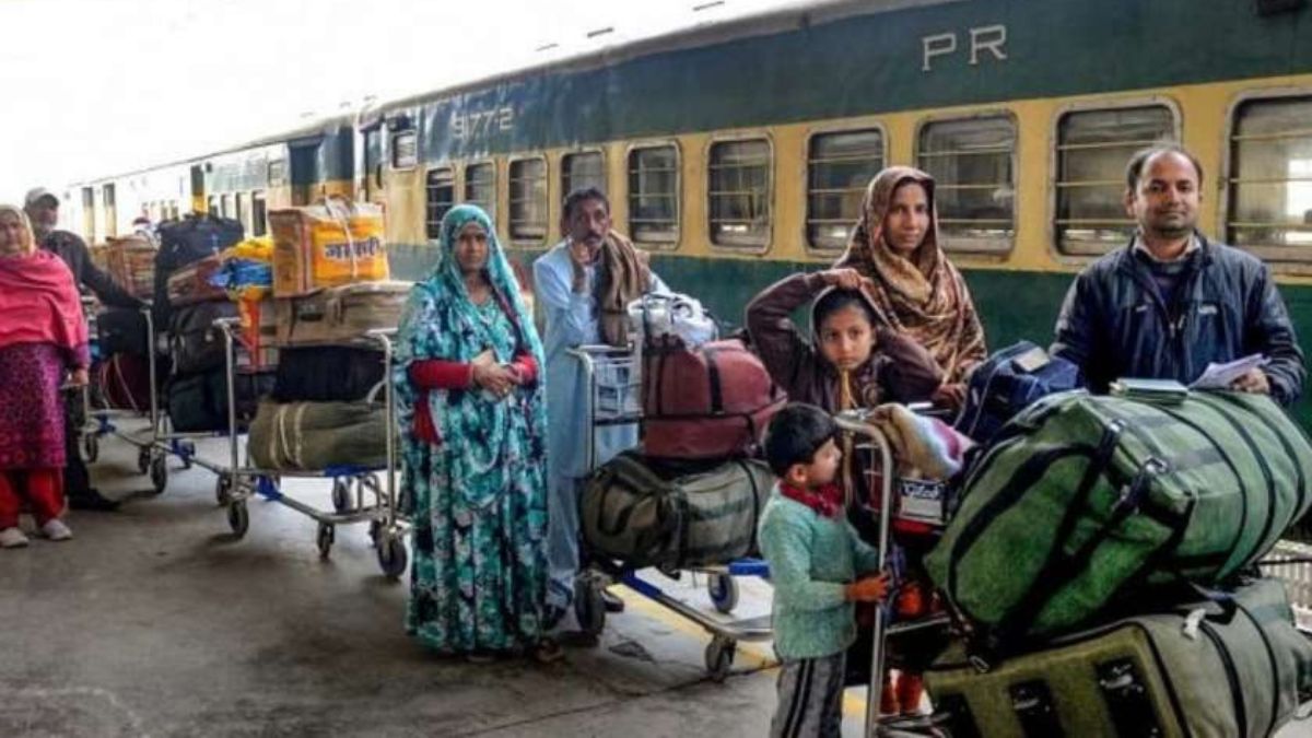 Pakistan Train Hijack: Who Are The 500 Hostages? BLA Claims To Hold ...