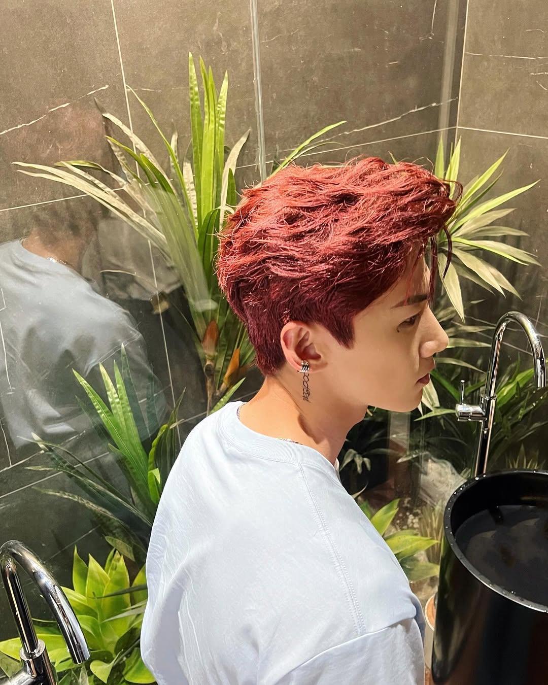 10 Stylish Poses Of The First Frost Actor Bai Jingting That Every Guy ...