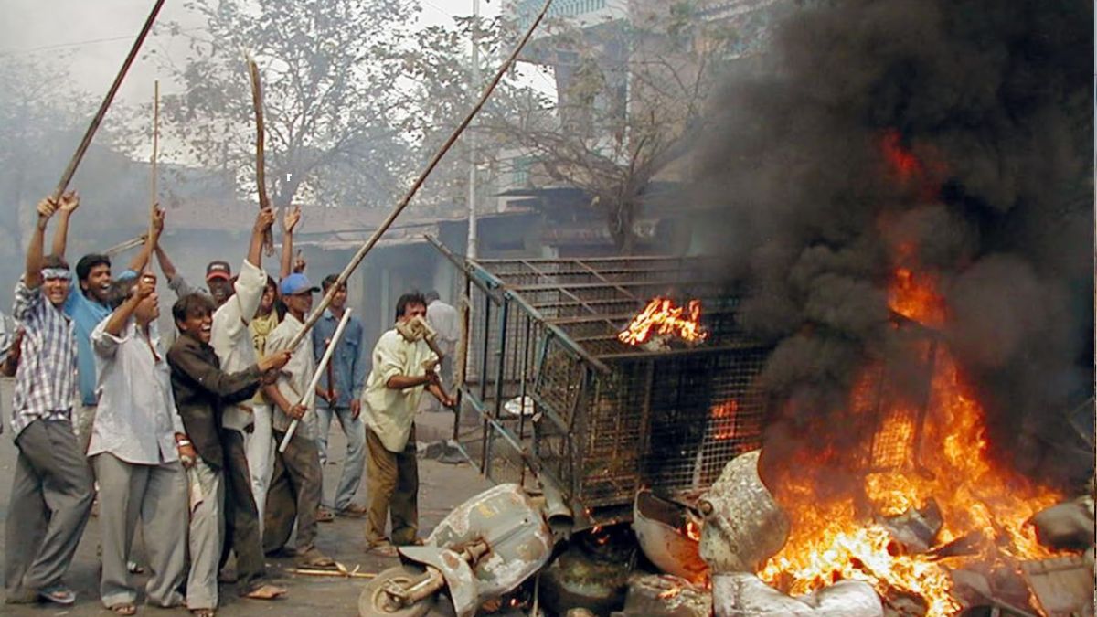 'Tragedy Of Unimaginable Magnitude, People Were Burned Alive': PM Modi ...