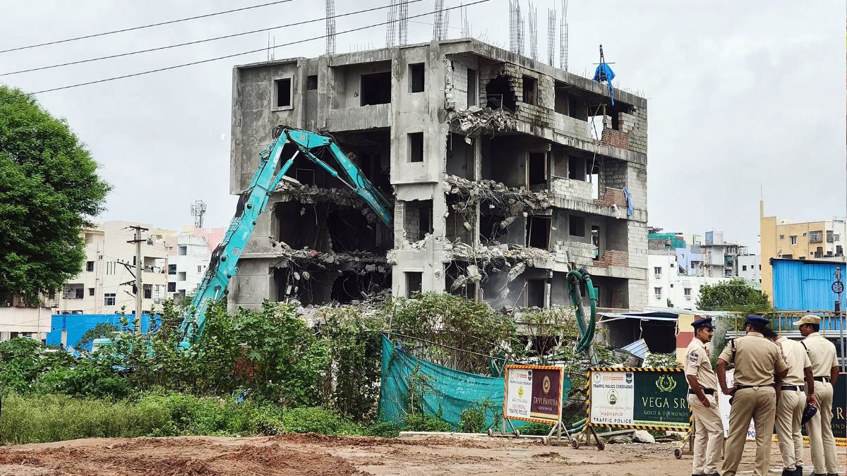 Telangana HC Slams HYDRA Over 'Selective Demolitions', Calls For Even ...