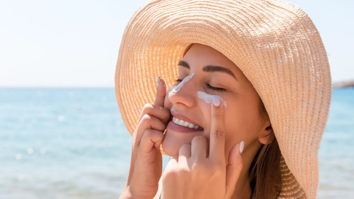 Physical Sunscreen vs Chemical Sunscreen: Choose The Right Sunscreen ...