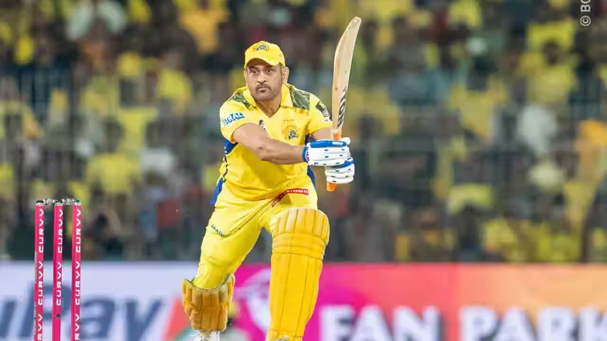 IPL 2025: Virender Sehwag Takes 'Jaldi Agye' Jibe Amid MS Dhoni's ...